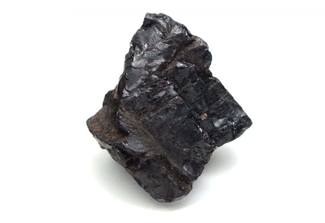 63 Types of Black Gemstones - TPS Blog