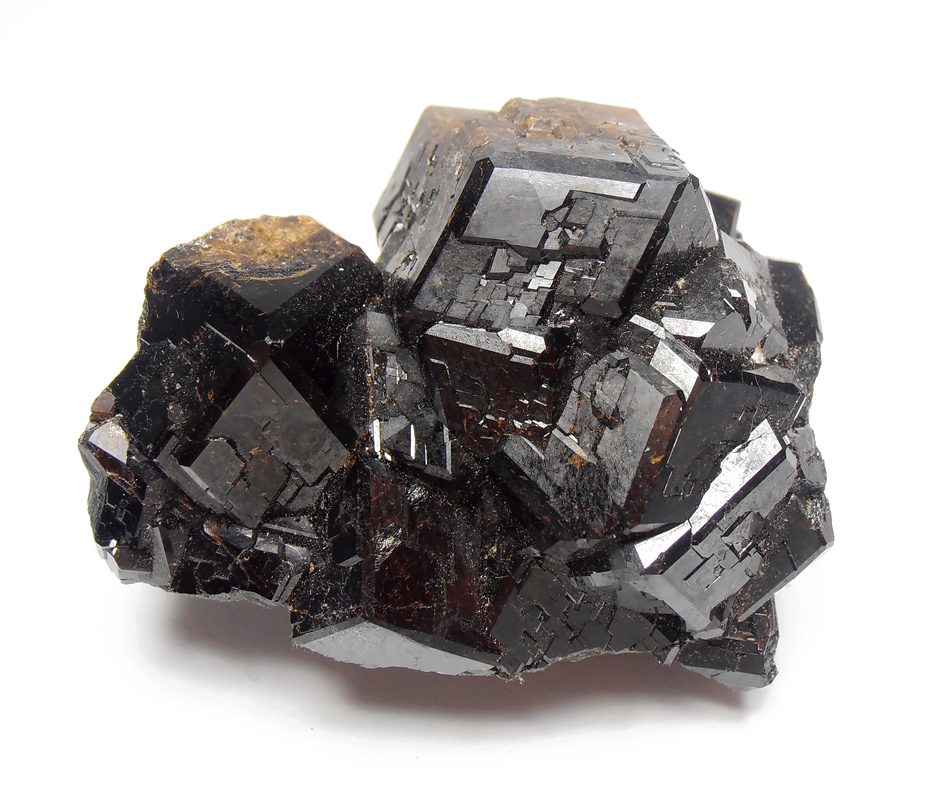 Black Gemstones: A Guide to These Dark Gems
