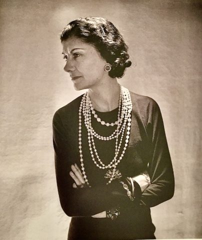 Pearl Necklace Styles: A Complete Guide - TPS Blog